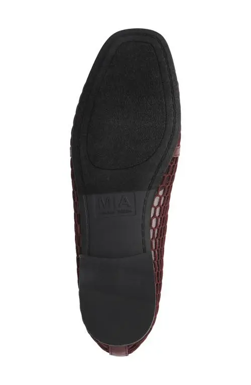 Mia Bailee Mesh Loafer - Burgundy