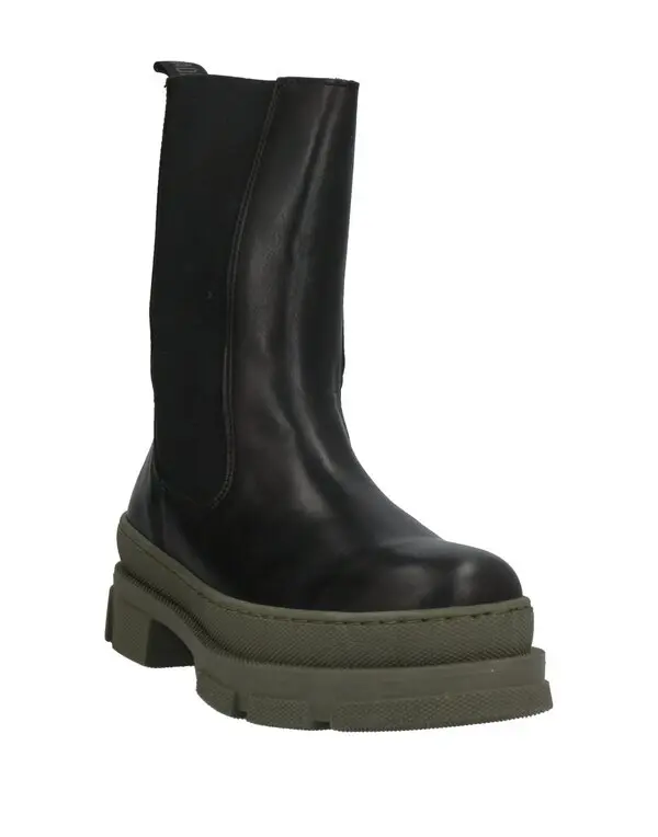 Steve Madden Soft Leather Ankle Boots