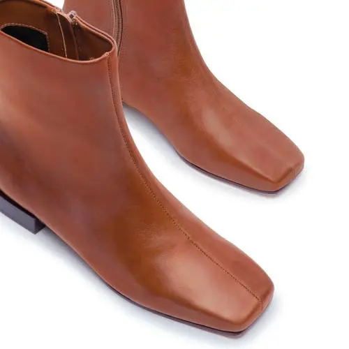 Bernardo Belfast Ankle Bootie - Cognac