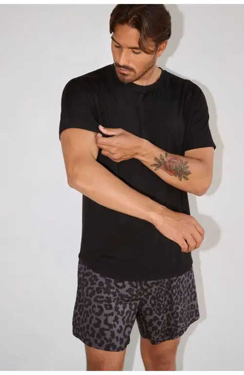 VITALITY Adapt Tee - Midnight