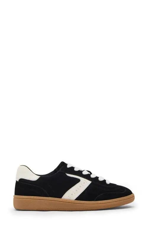 Blondo Remmie Sneaker - Black Suede