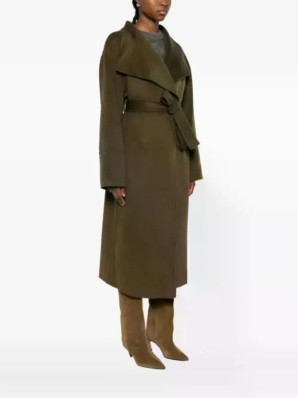 Soft Goat Long Coat With Wide Lapels And Belted Waist