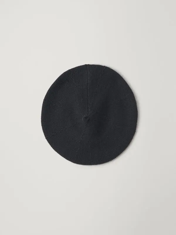 LISA YANG STORE The Saint Germain Beret - Black