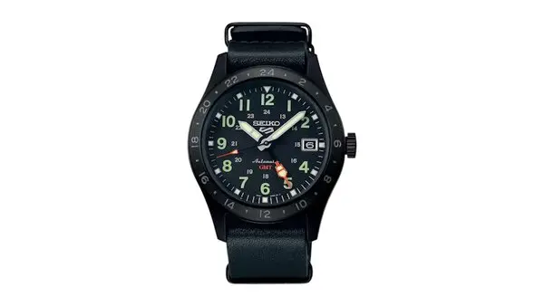 SEIKO 5 Sports Watch