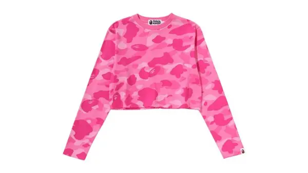 A BATHING APE Camo Cropped Long Sleeve T-shirt - Pink