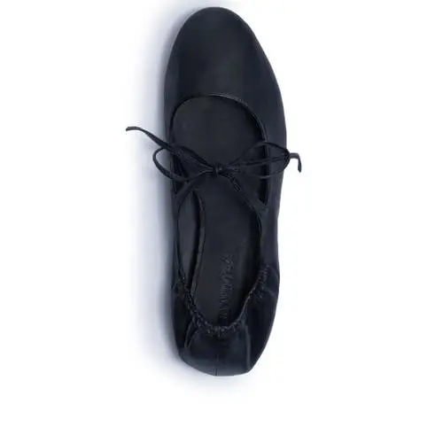 Bernardo Court Ballet Flat - Black