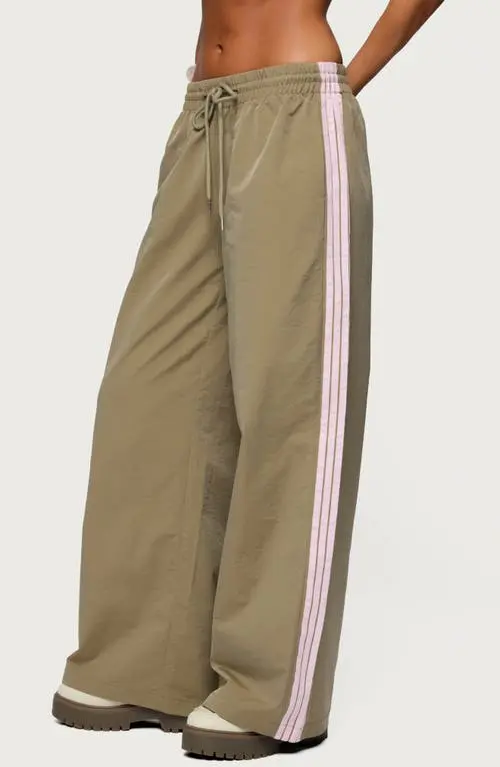 EDIKTED Annabella Low Rise Track Pants - Olive
