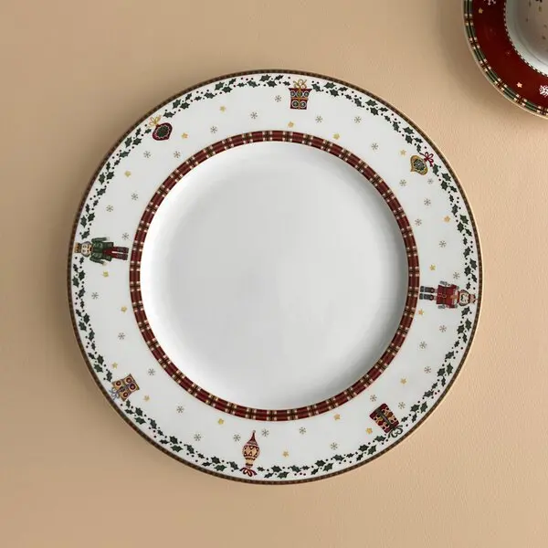 Prouna Nutcracker Dinner Plate