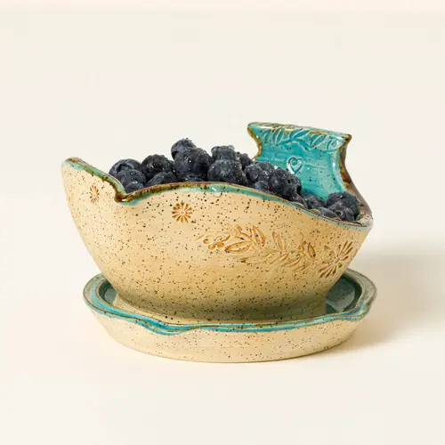 UNCOMMON GOODS Berry Bowl - Bluebird
