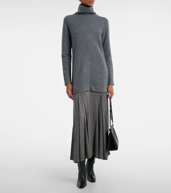 XU ZHI Turtleneck Maxi Dress