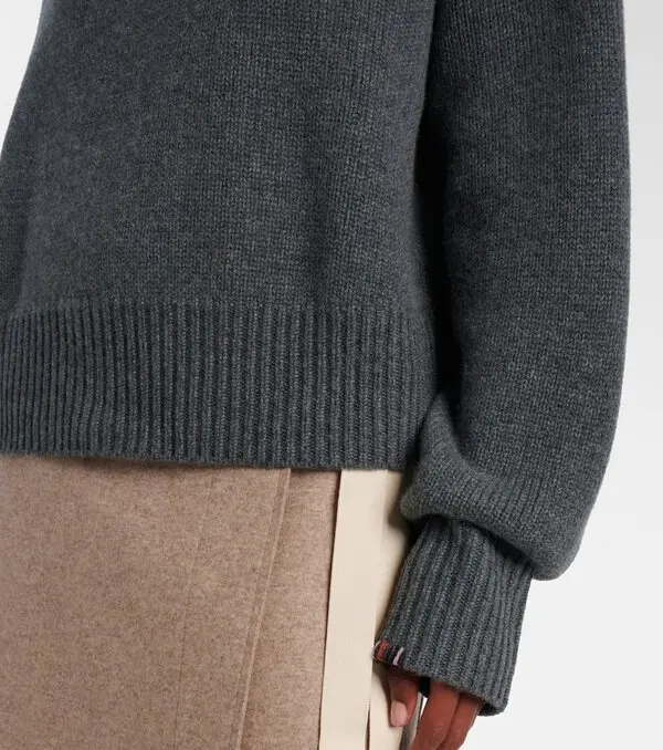 Extreme Cashmere N°434 Crop Xtra Turtleneck Sweater