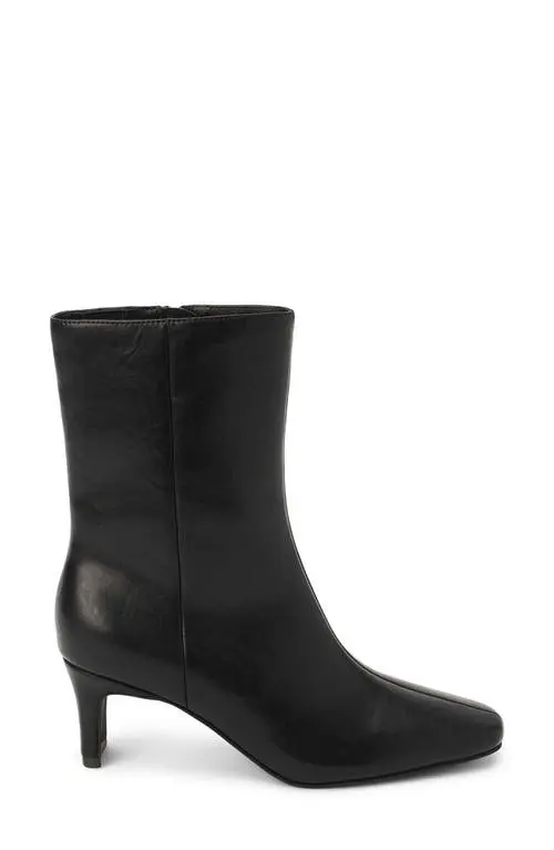 Matisse Adler Bootie - Black