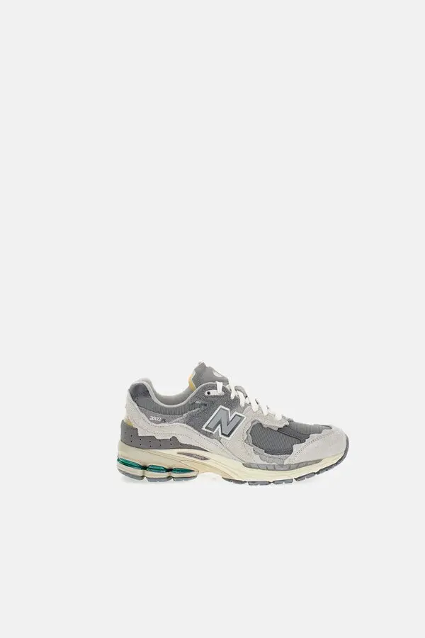 NEW BALANCE M2002 Protected Sneakers - Grey