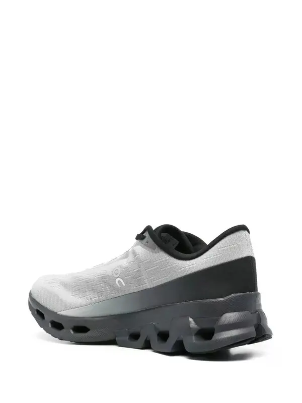 On Cloudspark Sneakers - Grey
