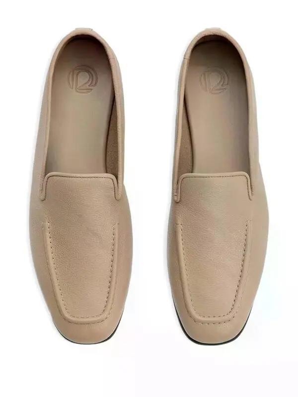12 STOREEZ Leather Loafers