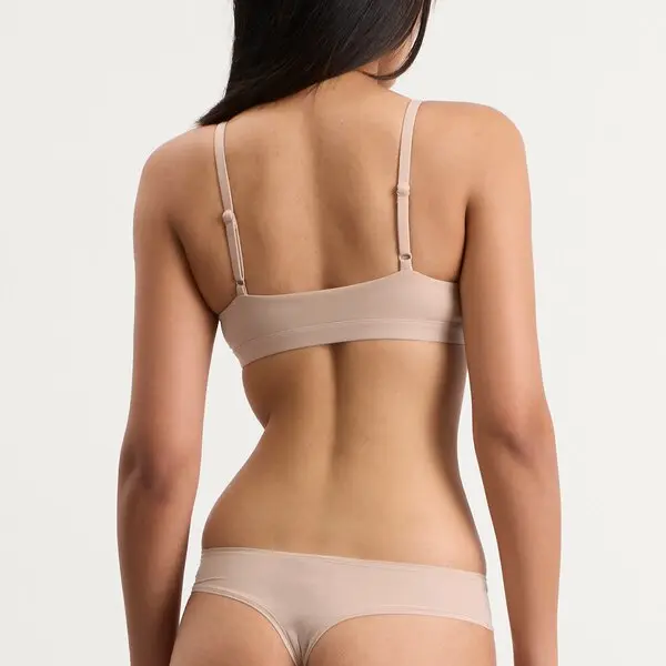 SKIMS Fits Everybody Thong - Clay