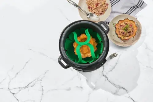 CUISIPRO Silicone Vegetable Steamer