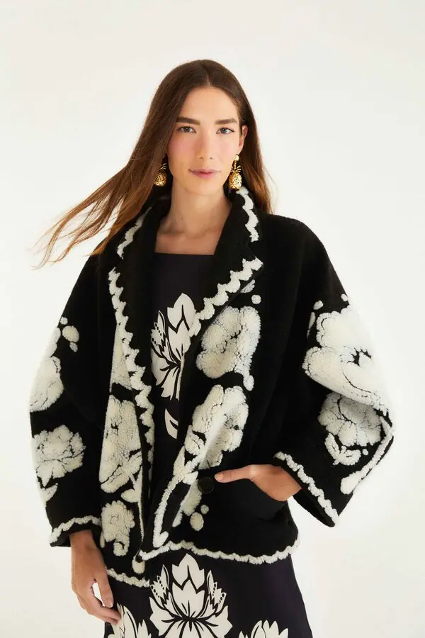 FARM RIO PROVISÓRIO Floral Arabesque Fleece Coat - Floral Arabesque Cream