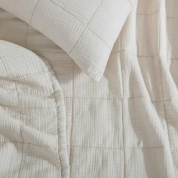 Calvin Klein Cotton Gauze Solid 3 Piece Quilt Set, Queen - Light Beige