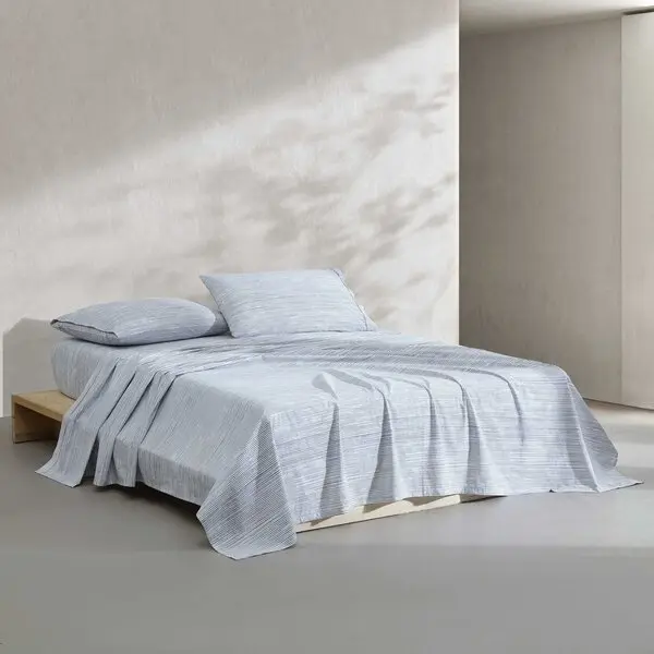 Calvin Klein Washed Percale Wavy Stripe 4 Piece Sheet Set, Queen - Blue Graphite