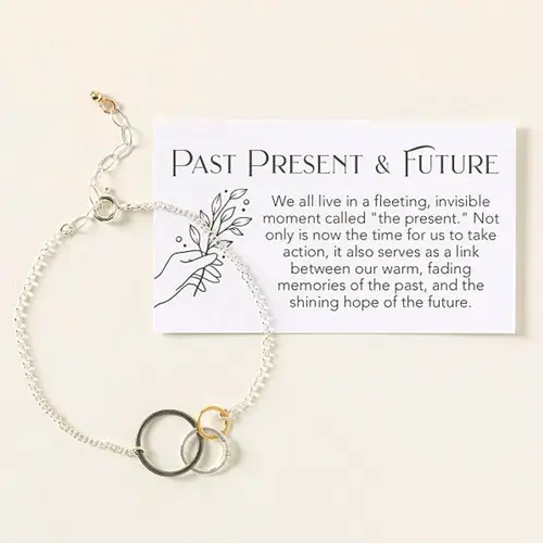 UNCOMMON GOODS Past Present Future Bracelet - Silver/gold