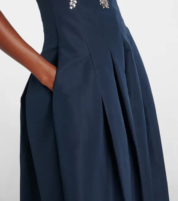 Oscar De La Renta Embellished Faille Gown