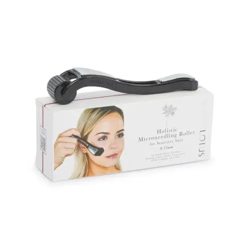 WHITE LOTUS BEAUTY Sensitive Skin Microneedling Roller 0.15mm - Black
