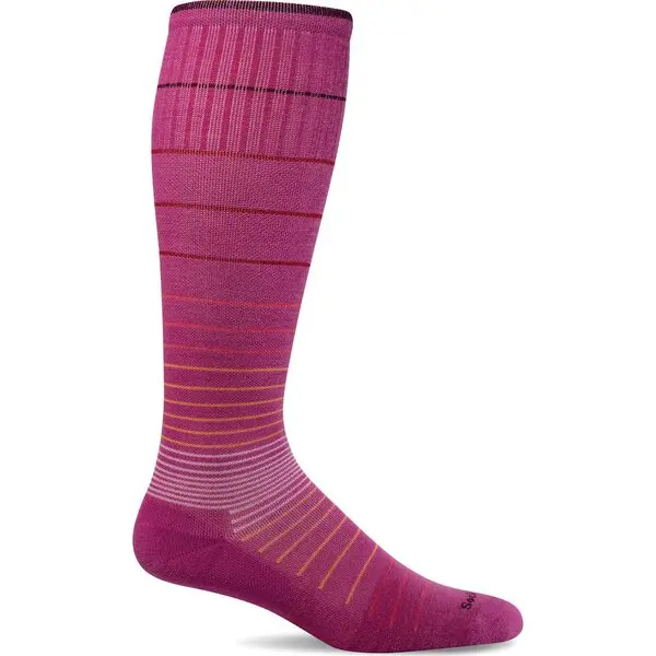 SOCKWELL Circulator Compression Socks - Raspberry