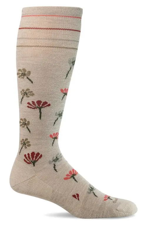 SOCKWELL Field Flower Compression Socks - Barley
