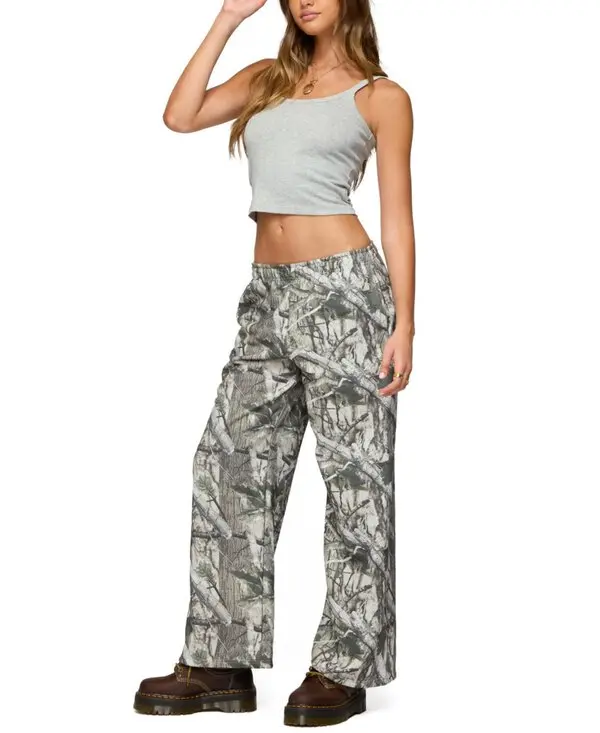 EDIKTED Camo Straight Leg Sweatpants