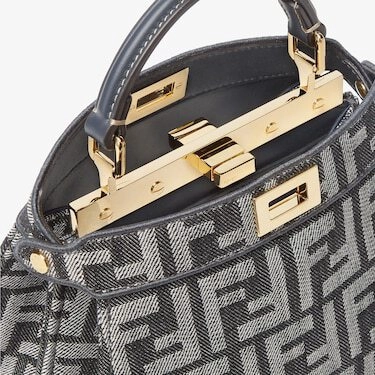 Fendi Peekaboo Iseeu Petite Bag