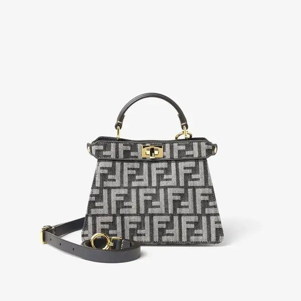 Fendi Peekaboo Iseeu Petite Bag