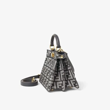 Fendi Peekaboo Iseeu Petite Bag