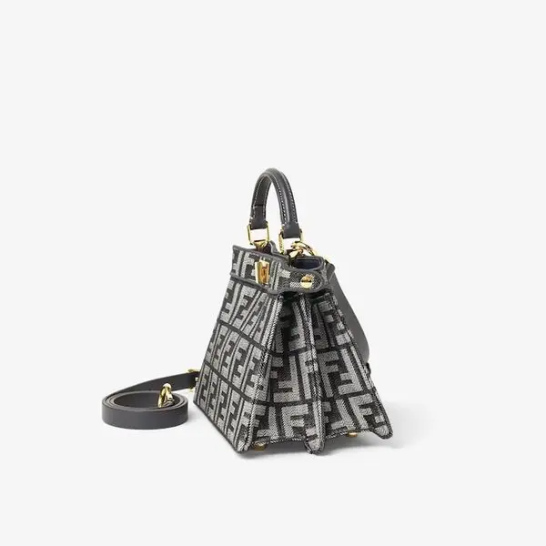 Fendi Peekaboo Iseeu Petite Bag