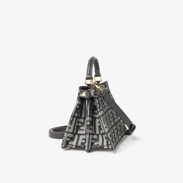 Fendi Peekaboo Iseeu Petite Bag
