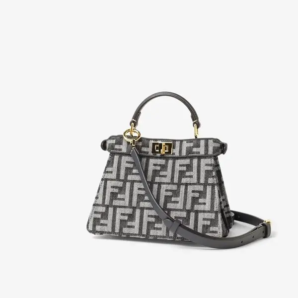 Fendi Peekaboo Iseeu Petite Bag