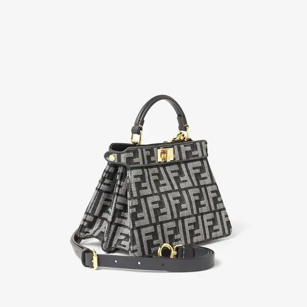 Fendi Peekaboo Iseeu Petite Bag