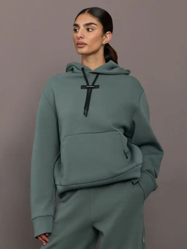On Focus Technical Hoodie - Olive