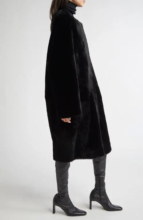 TOTEME Collarless Shearling Overcoat - Black
