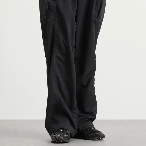 NEW BALANCE 204l Sneaker - Black