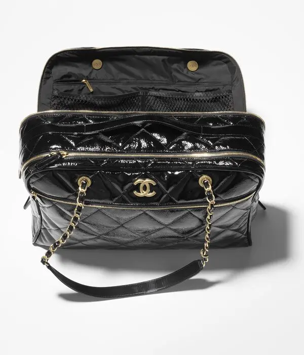 CHANEL シャネル CHANEL TRAVEL アタッシュケース Chanel Yellow Paris Hamburg Shipping Container Minaudière Clutch