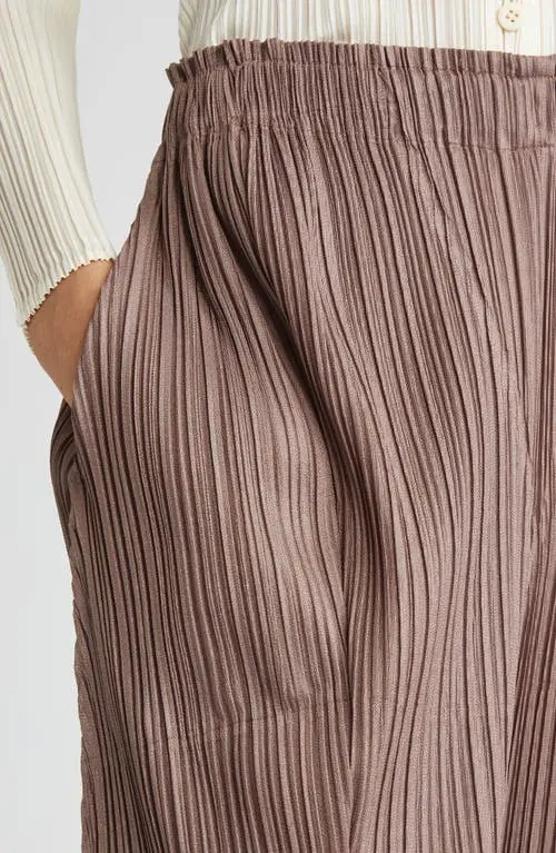 Issey Miyake Thicker Bottoms Pleated Tapered Ankle Pants - Brown