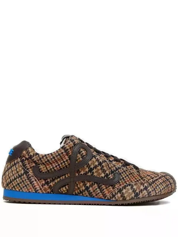 Loewe Ballet Runner 2.0 Check Trainers - Brown