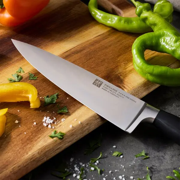 ZWILLING Four Star 7 Chef's Knife