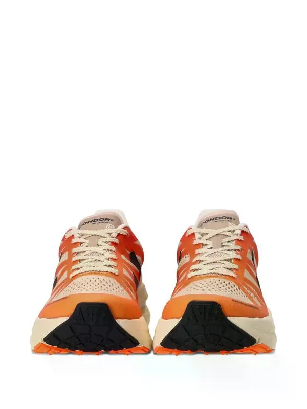 VEJA Logo-print Sneakers - Orange