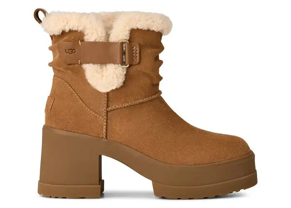UGG Moxy Pull On Boot - Chestnut