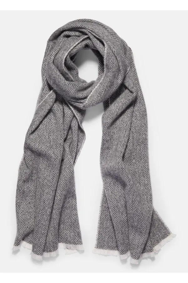 Vince Herringbone Cashmere Scarf - Black