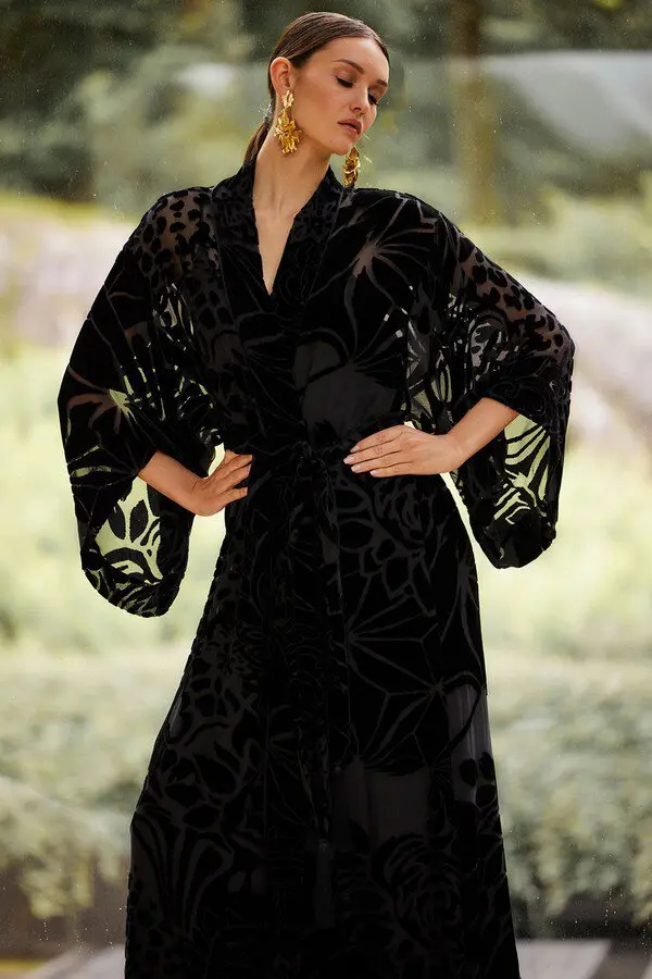 Natori Nouveau Velvet Robe - Black