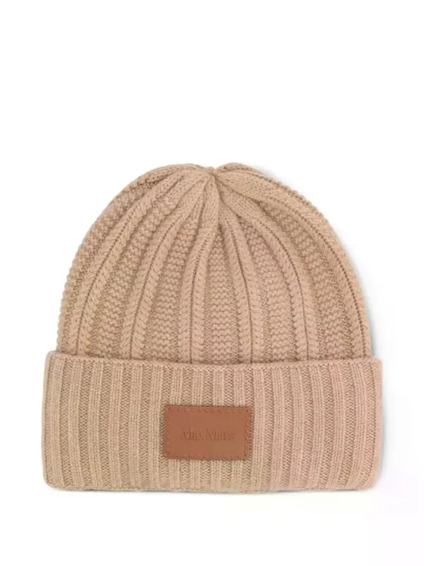 Max Mara Ribbed Beanie With Logo Patch - Brown