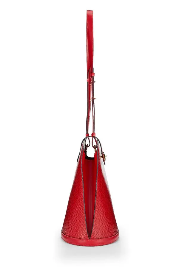 LOUIS VUITTON Epi Cluny Shoulder Bag